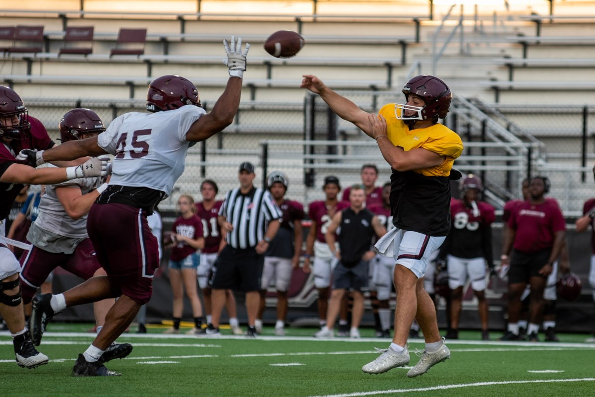 High-powered offenses clash as SIU kicks off fall with nationally ...