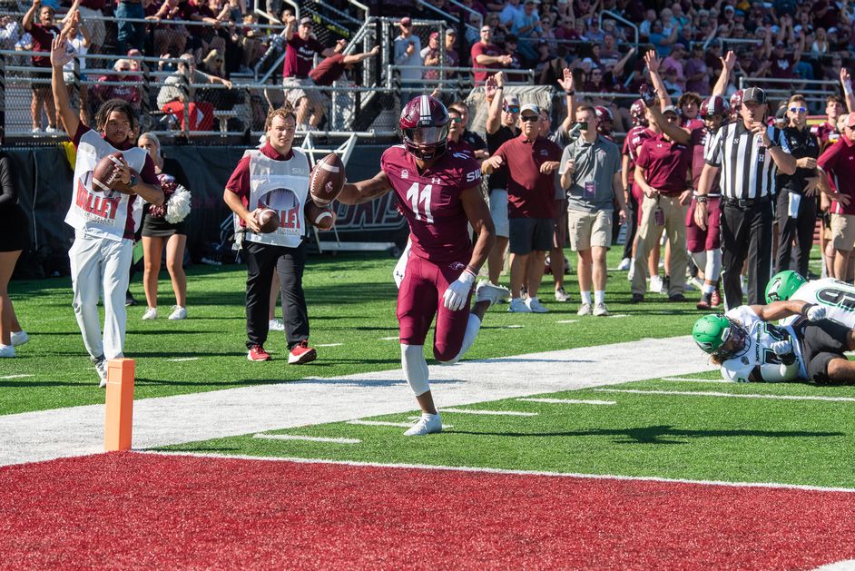 Southern rewind: Salukis steamroll North Dakota, snatch Missouri Valley ...