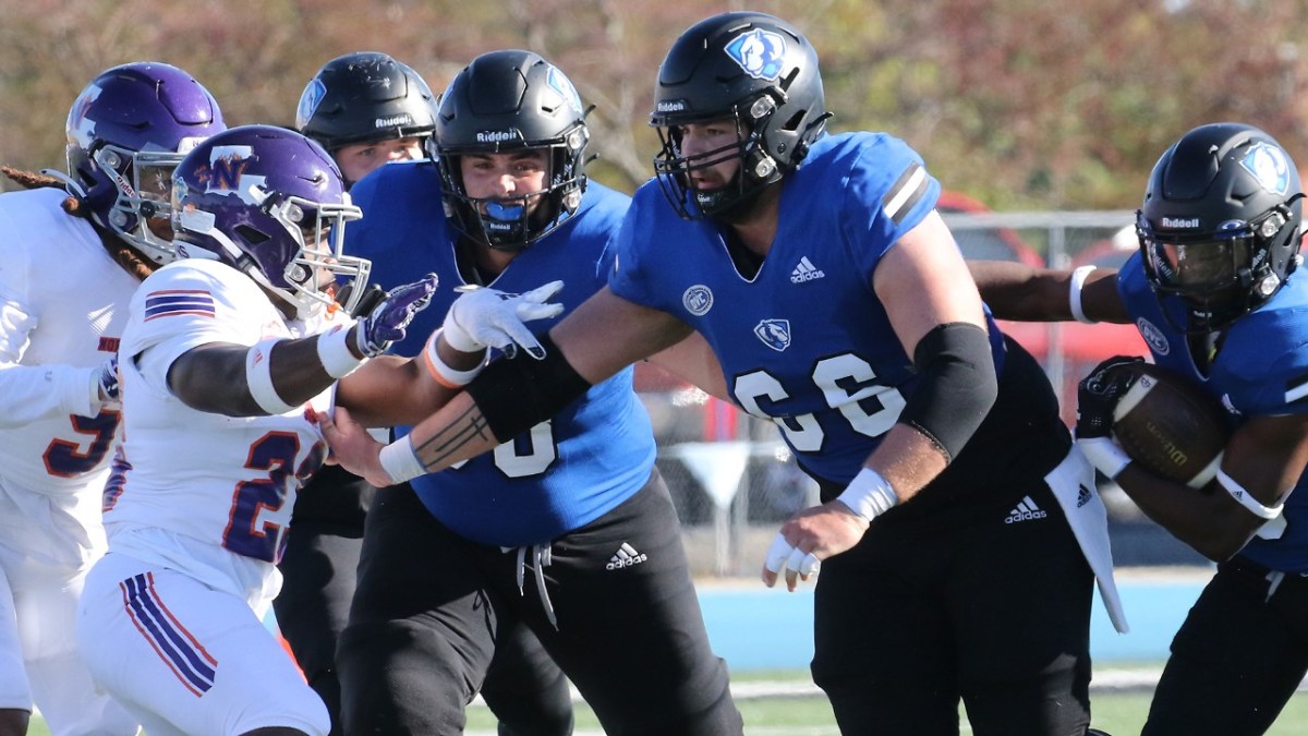 Moving the Chains with . . . Eastern Illinois versatile lineman Jack ...
