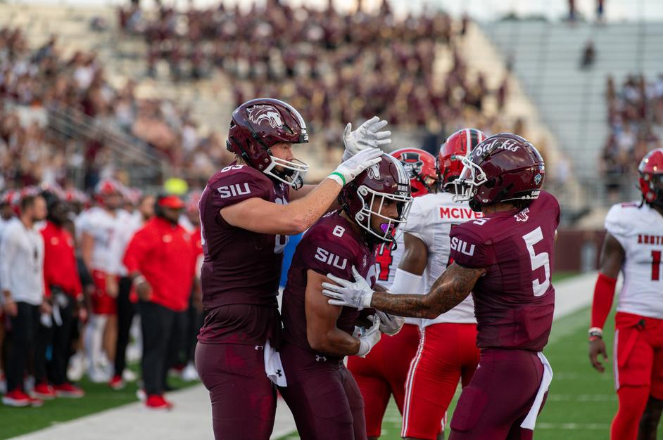 Saluki rewind: SIU defense dominates in season-opening victory ...